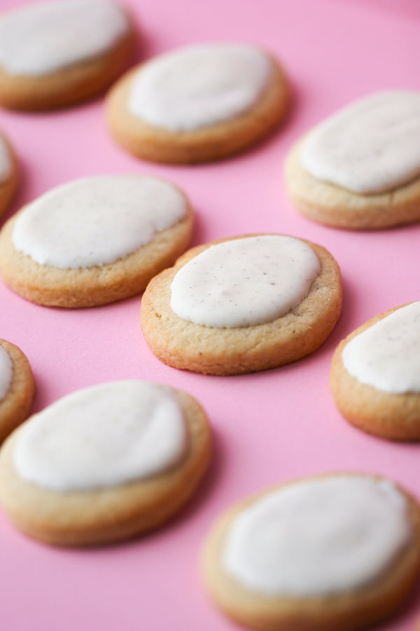 Speckled Easter Egg Cookies - Heilala Vanilla AU